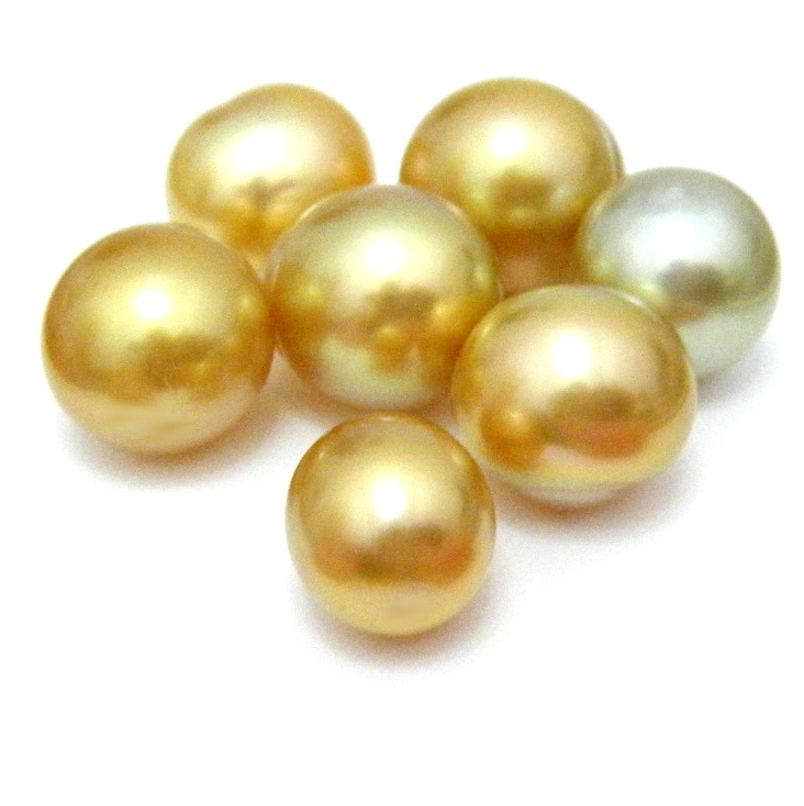 Harvesting South Sea Pearls: Working on a pearl farm in Indonesia ...