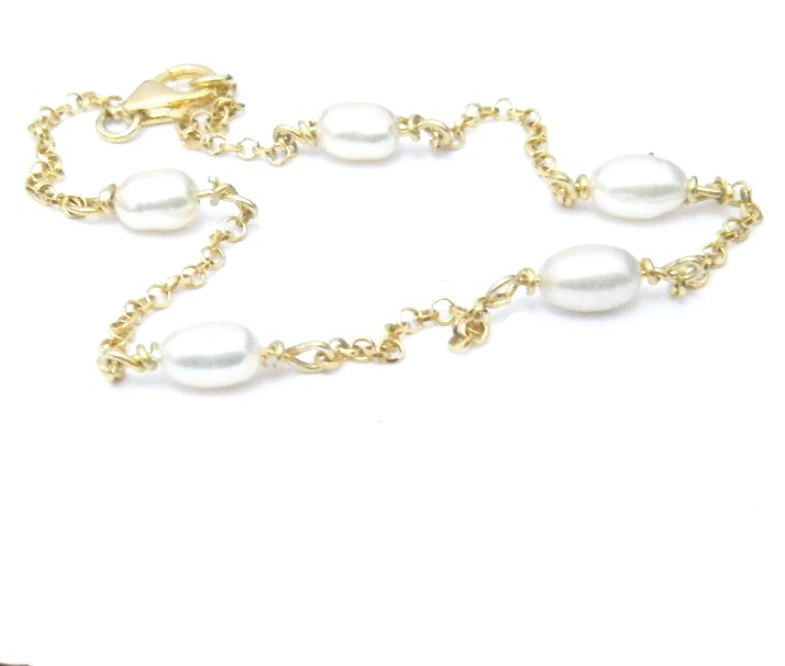 Pearl Anklets, Pearlescence