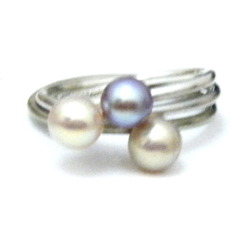 Pearl Rings, Pearlescence