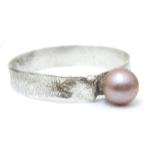 Pearl Rings, Pearlescence